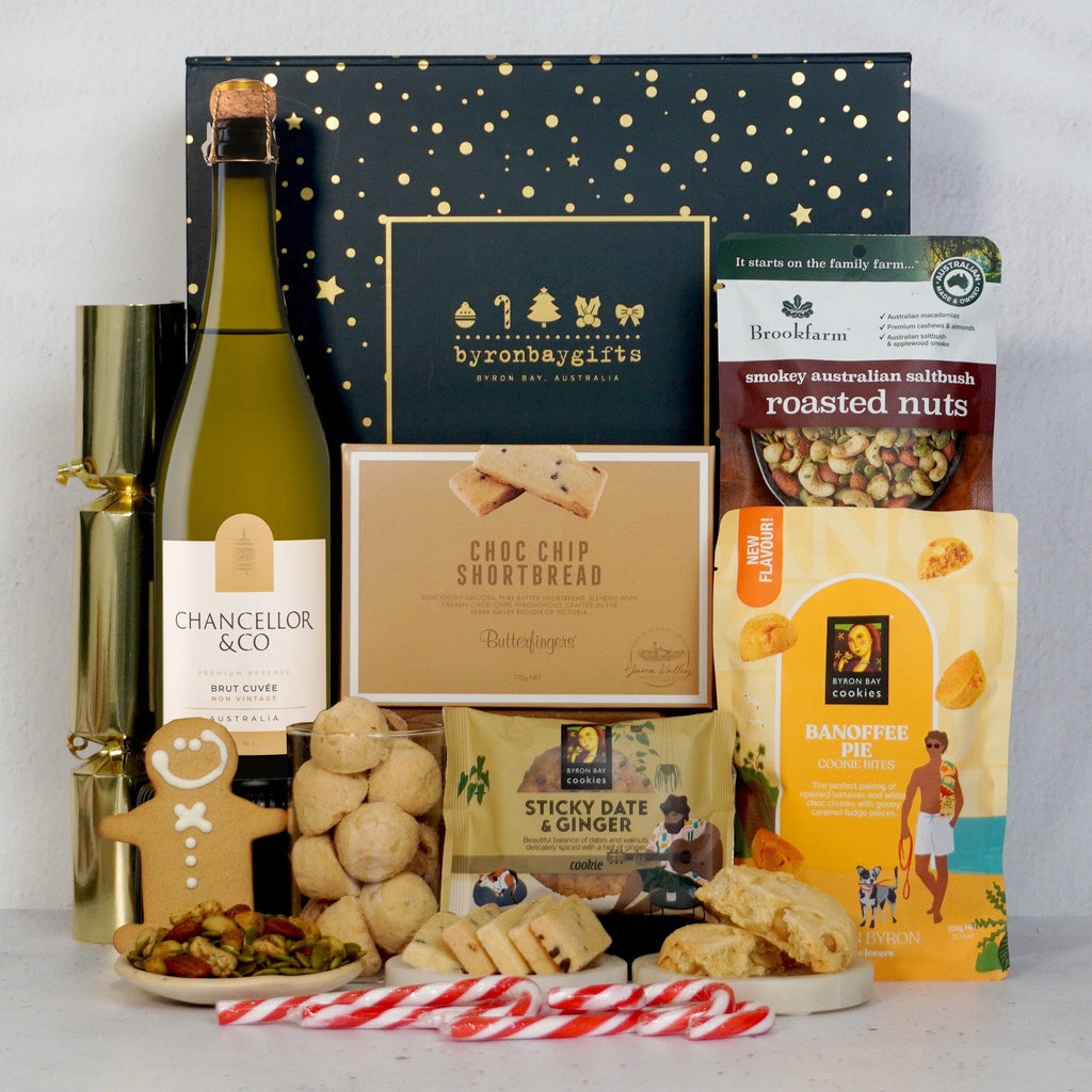 Christmas Hamper with Sparkling Brut Cuvée & Gourmet Treats